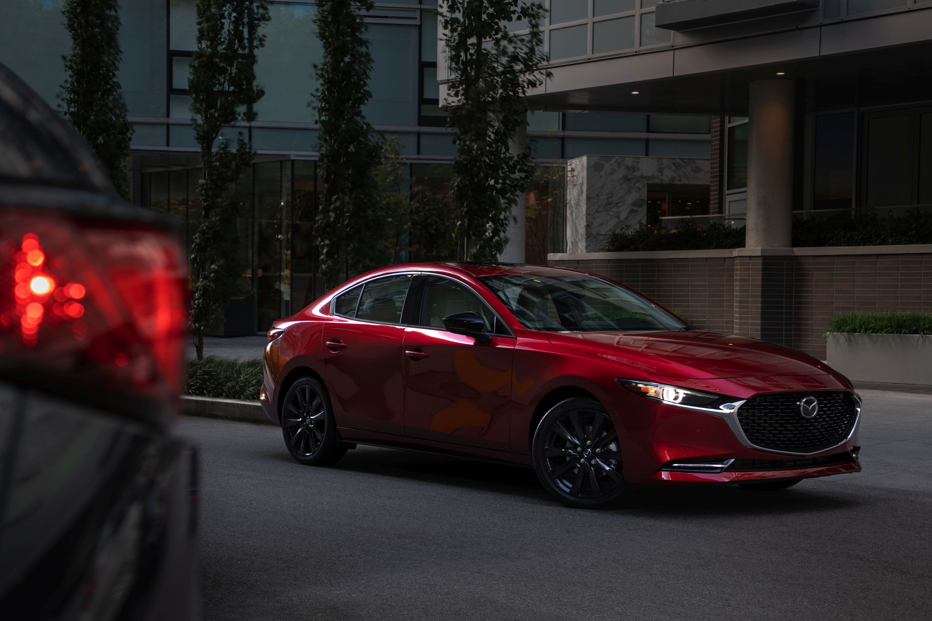 Mazda Canada: SUVs, EVs, Mid-Size Cars, Compacts and Crossovers