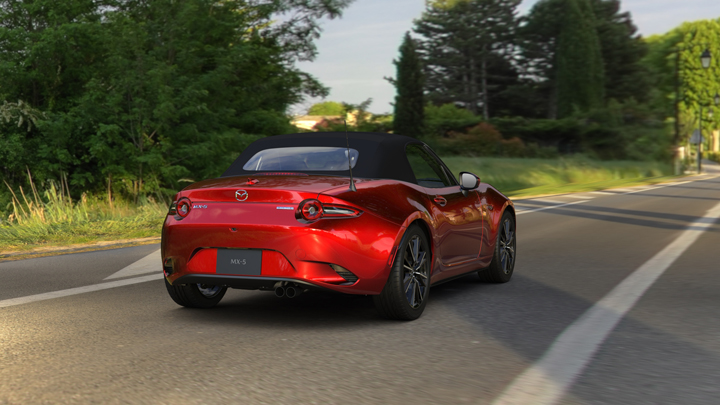 Cabriolet Mazda Miata MX-5 à toit souple 2024 | Mazda Canada
